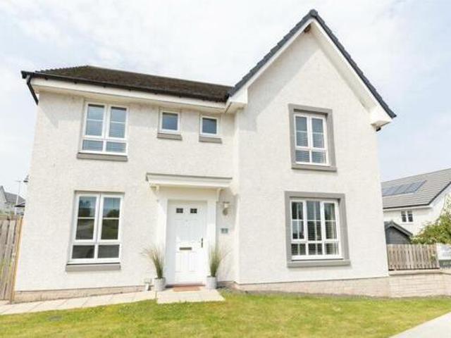 4 Bedroom House For Sale In Huntingtower