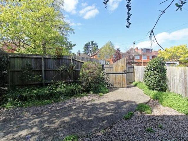 4 bedroom house for sale in Oakfield Road, Leicester, LE2