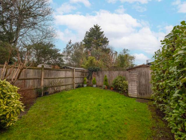 4 bedroom house for sale in Lower Ham Road, Kingston Upon Thames, KT2
