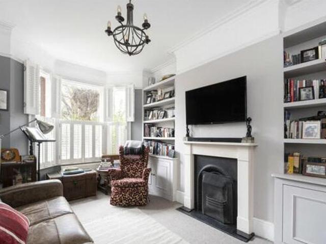 4 Bedroom House For Sale In London