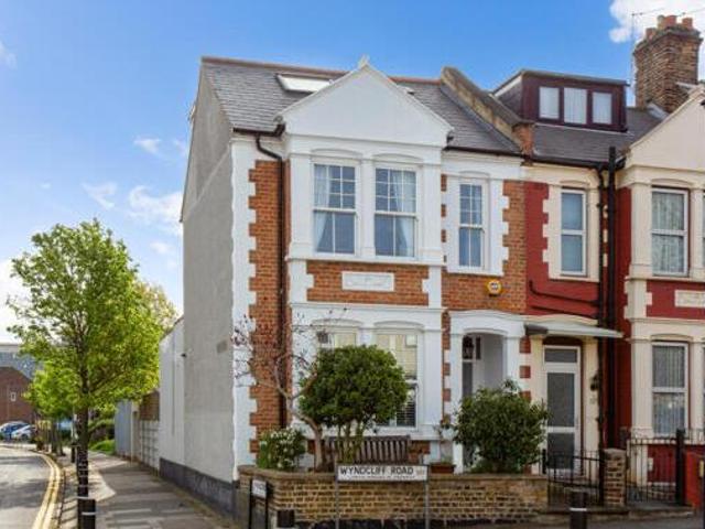 4 Bedroom House For Sale In London