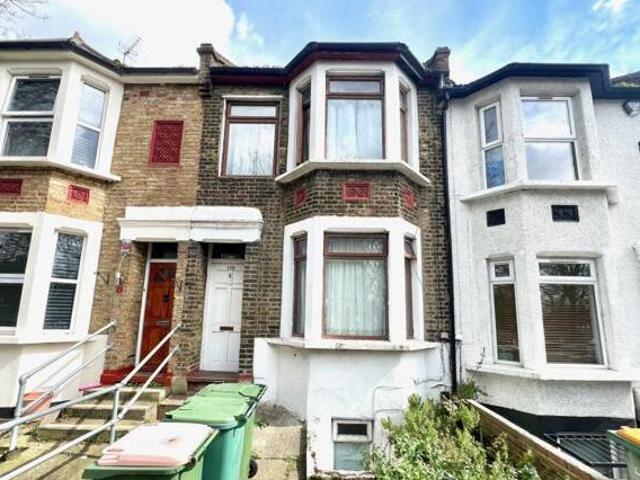 4 Bedroom House For Sale In London