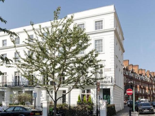 4 Bedroom House For Sale In London