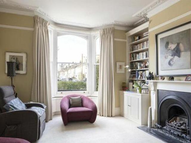 4 Bedroom House For Sale In London