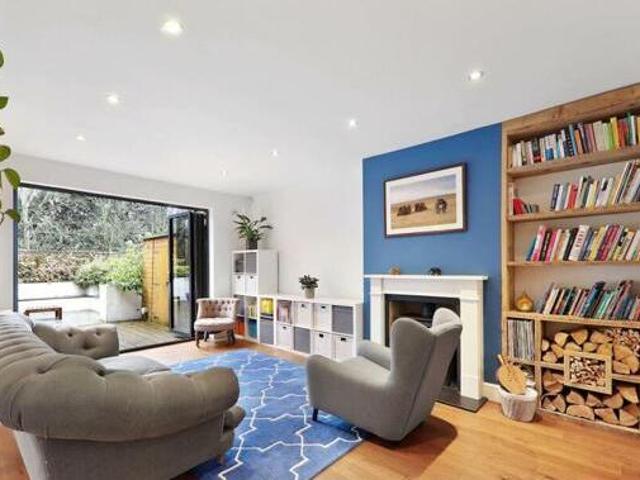 4 Bedroom House For Sale In London