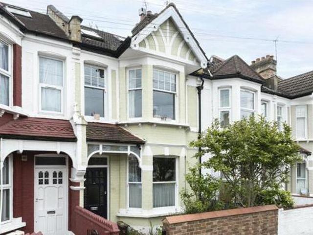 4 Bedroom House For Sale In London