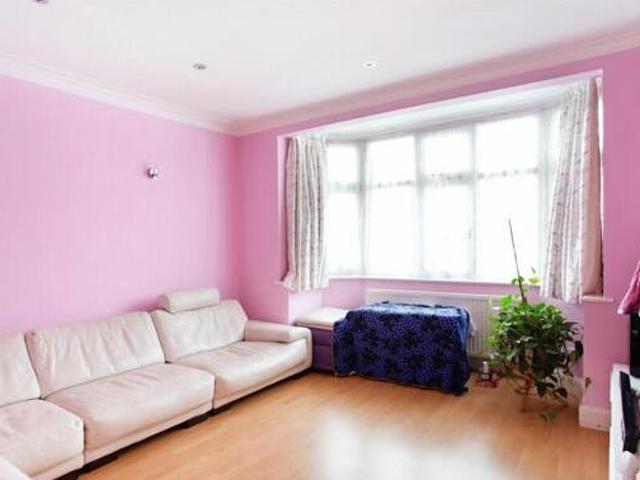 4 Bedroom House For Sale In London