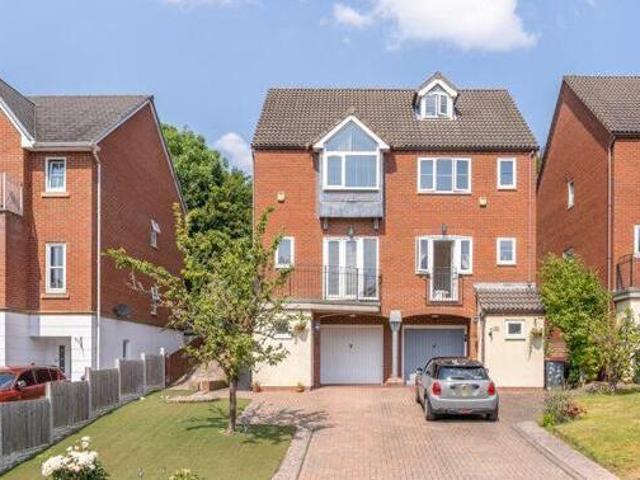 4 Bedroom House For Sale In Lawley Bank, Telford