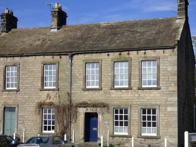 4 bedroom house for sale in Langhorne House Reeth Swaledale DL11 6SY DL11