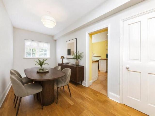 4 bedroom house for sale in Lebanon Gardens, London, SW18