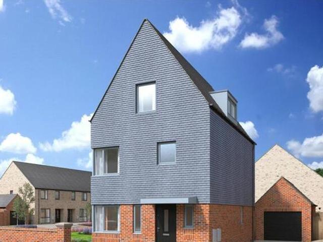 4 Bedroom House For Sale In Little Wakering, Southend on sea