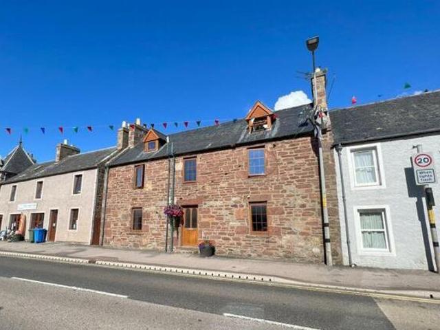 4 Bedroom House For Sale In Main Street