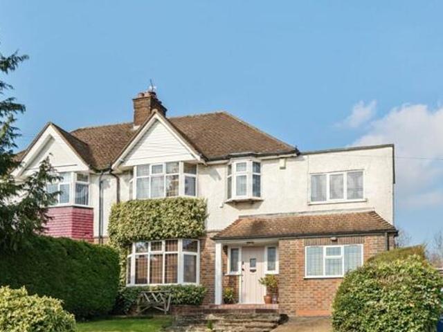 4 Bedroom House For Sale In Mill Hill, London