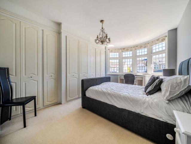 4 bedroom house for sale in Murray Avenue, Bromley, BR1