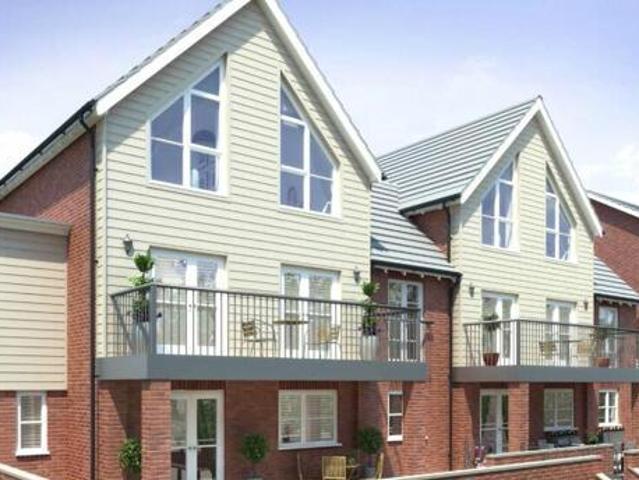 4 Bedroom House For Sale In Navigation Point, Waterside Crescent