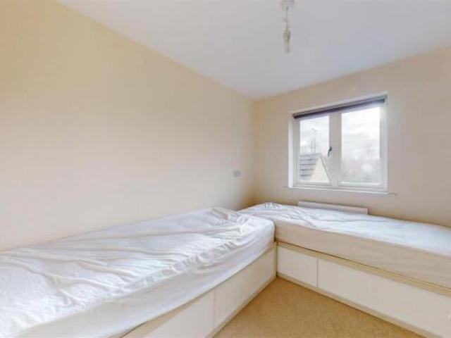4 bedroom house for sale in Sakura Walk, Willen Park, Milton Keynes, MK15