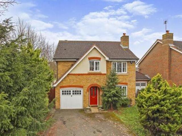 4 Bedroom House For Sale In Sittingbourne