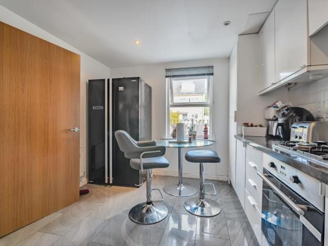 4 bedroom house for sale in St. Agnes Way, Reading, RG2