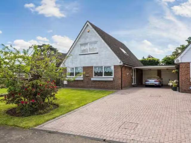 4 bedroom house for sale in St Johns Road, Petts Wood, BR5