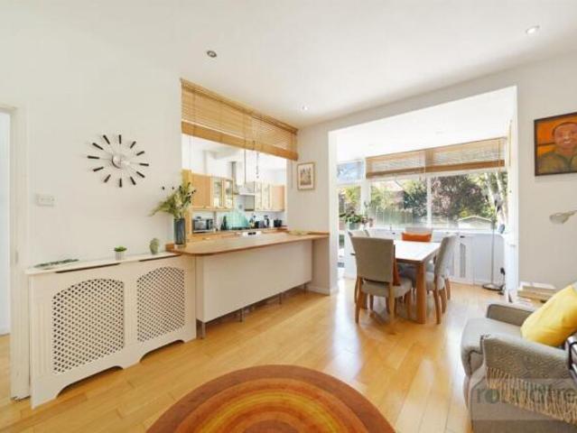 4 bedroom house for sale in Sunny Gardens Road, Hendon NW4