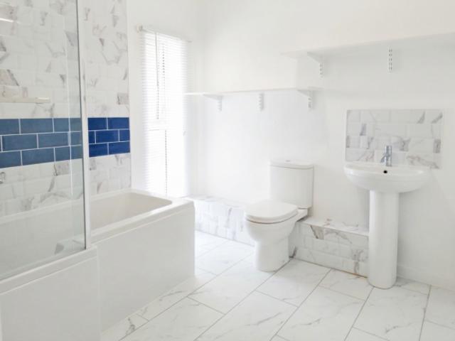 4 bedroom terraced house for sale in Park Road, Lenton, East Midlands, NG7