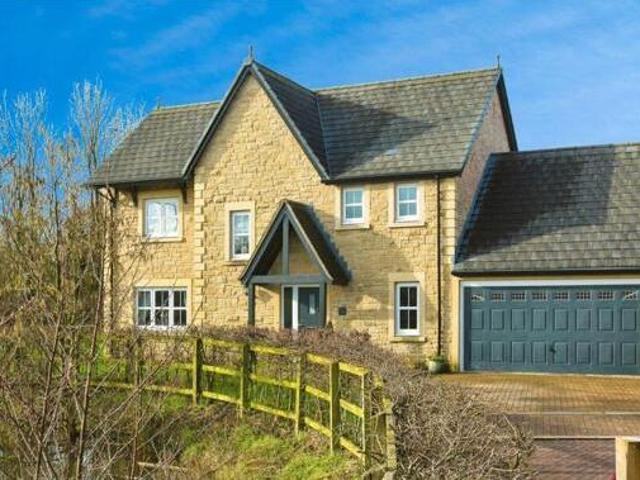 4 Bedroom House For Sale In Preston, Lancashire