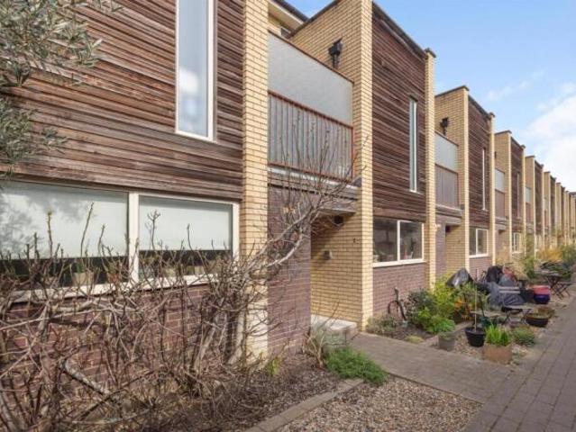 4 bedroom house for sale in Quantock Mews, London, SE15