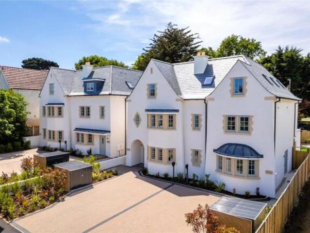 4 bedroom house for sale in Ravine Road, Portman Estate, Bournemouth, Dorset, BH5