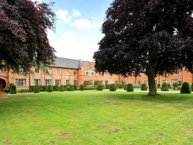 4 Bedroom House For Sale In Reading
