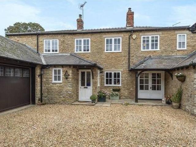 4 bedroom house for sale in Watling Street Heathencote Towcester Northamptonshire NN12 NN12