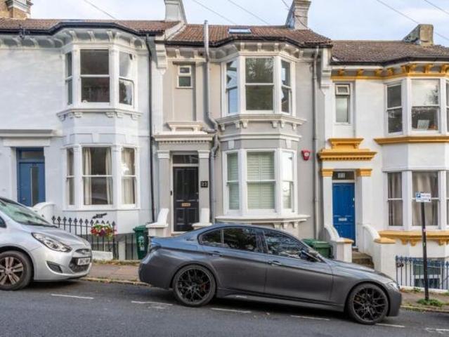 4 bedroom house for sale in Wakefield Road, Brighton, BN2