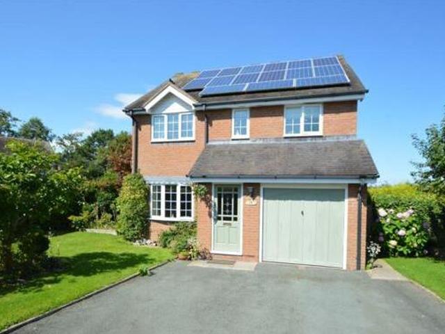 4 Bedroom House For Sale In Westbury