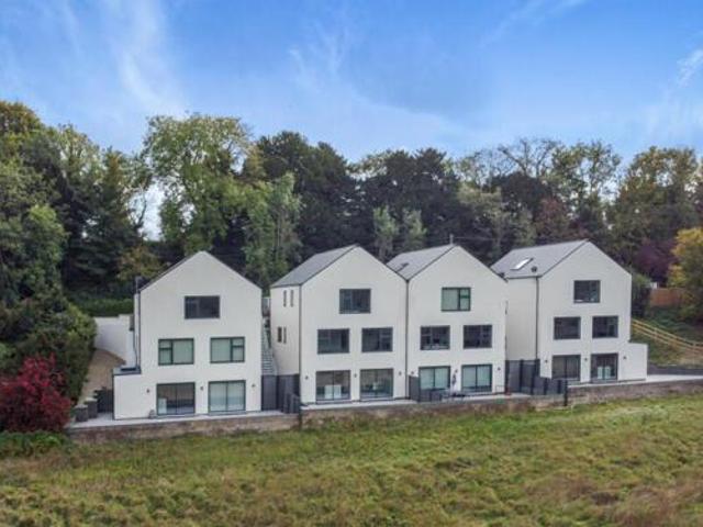 4 Bedroom House For Sale In Winchester, Hampshire
