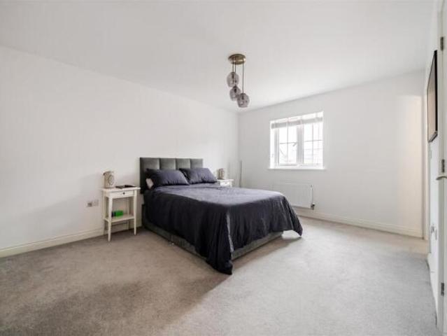 4 bedroom house for sale in Winifred Moody Road, West End, SO30