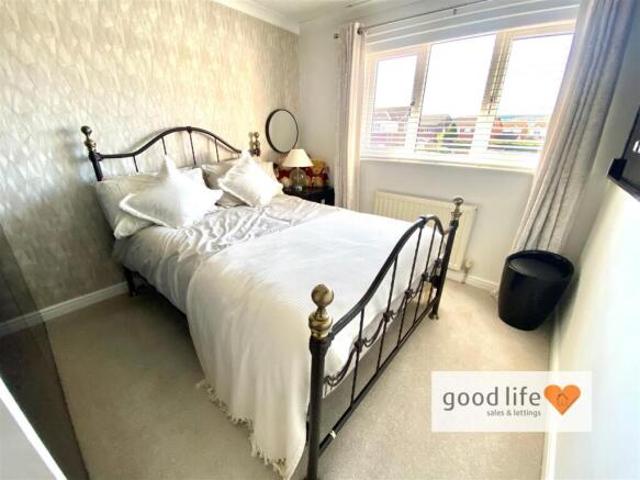 4 bedroom house for sale in Tollerton Drive, Fulford Park, Sunderland, SR5