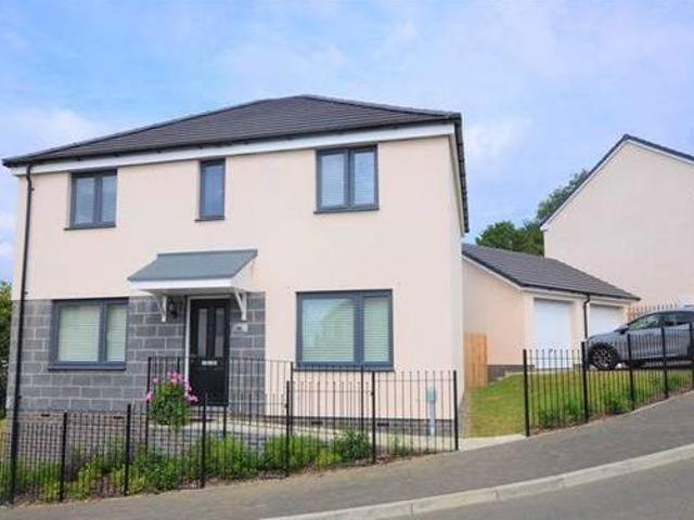 4 bedroom house for sale in Tanners Road Bodmin PL31
