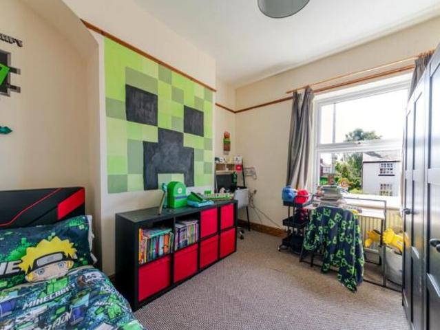 4 bedroom house for sale in Tarvin Road, Boughton, CH3