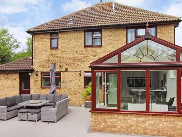 4 bedroom house for sale in The Everglades Gillingham ME7