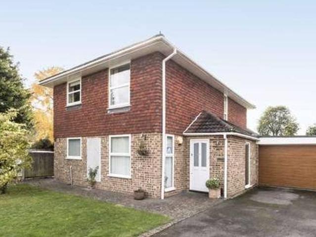 4 bedroom house for sale in The Pines Lower Sunbury TW16