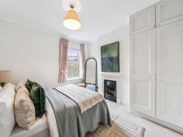 4 bedroom house for sale in Tranmere Road, SW18