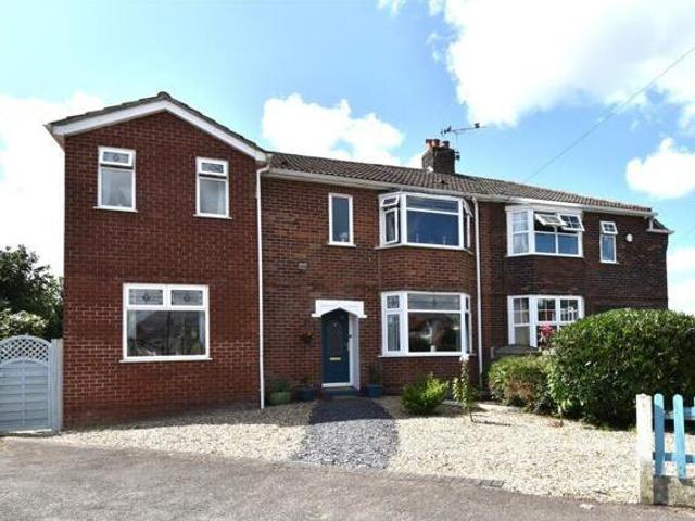 4 Bedroom House For Sale In Tyldesley