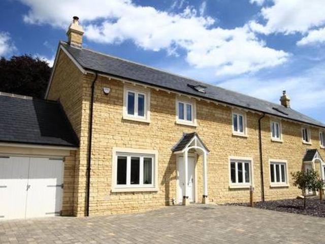 4 bedroom house for sale in Valley View Beckington BA11 BA11