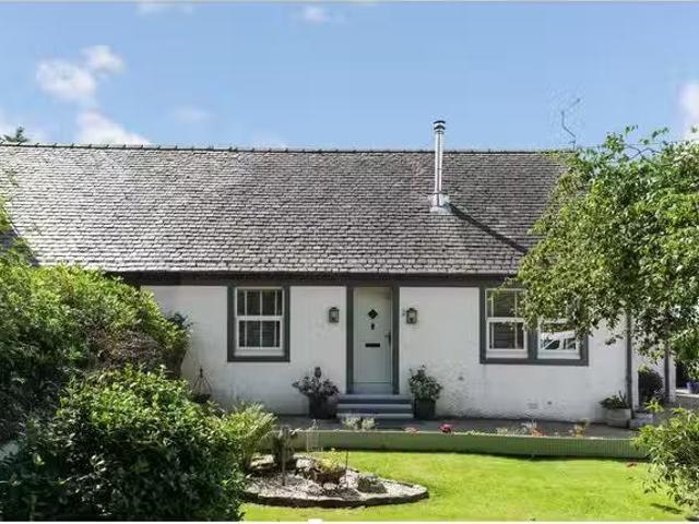 4 bedroom house for sale, Rutherglen, Glasgow, South Lanarkshi.