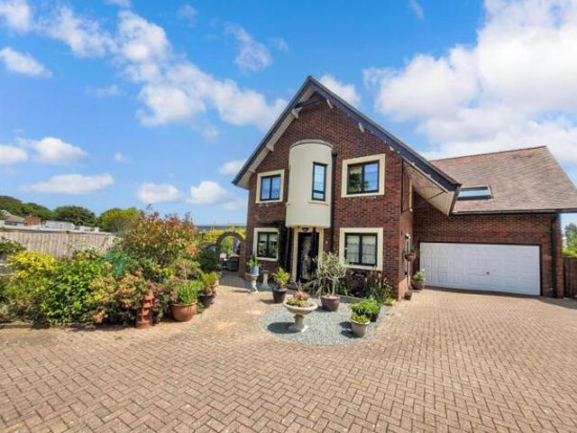 4 Bedroom House Freshwater Freshwater LS99029213