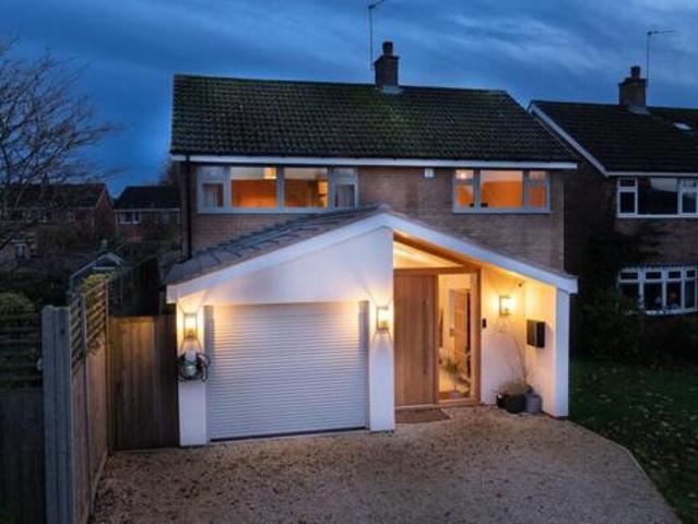 4 Bedroom House Kenilworth Warwickshire 100786828