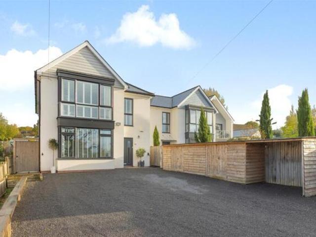 4 Bedroom House Kent Kent LS101278312