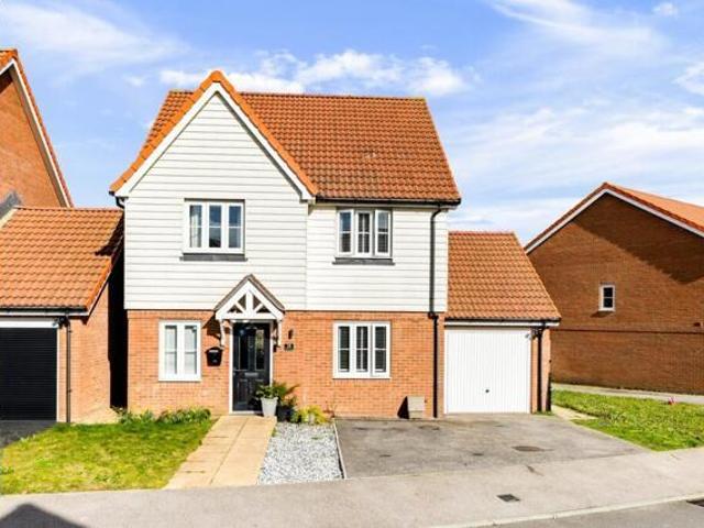 4 Bedroom House Kent Kent LS101892154