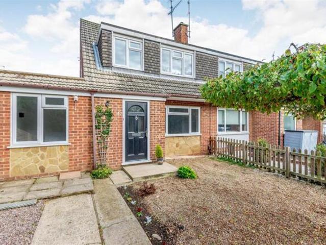 4 Bedroom House Kent Kent LS98687892