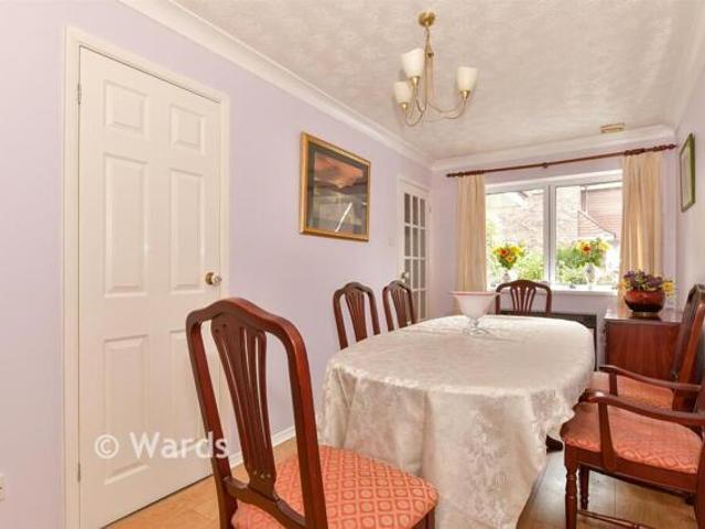 4 Bedroom House Kent Kent 100057816