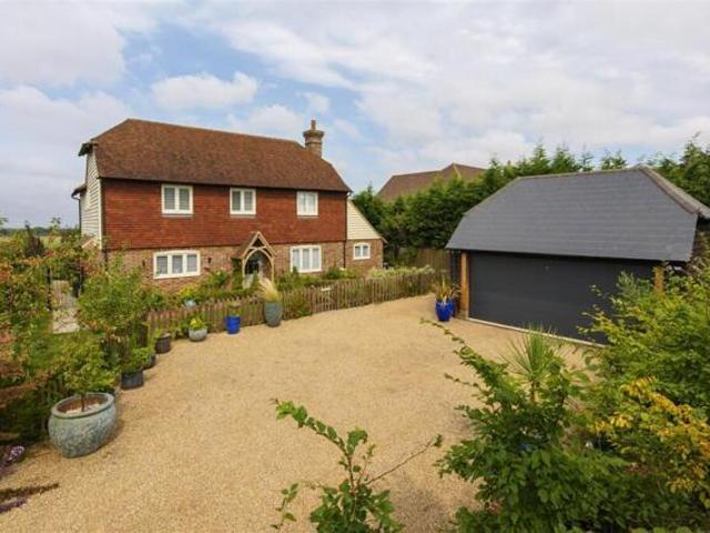 4 Bedroom House Kent Kent 100191917